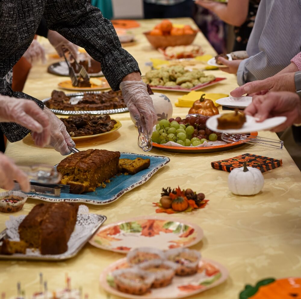 Fall Gathering Potluck – Munch and Mingle! – St. Paul's Episcopal Church